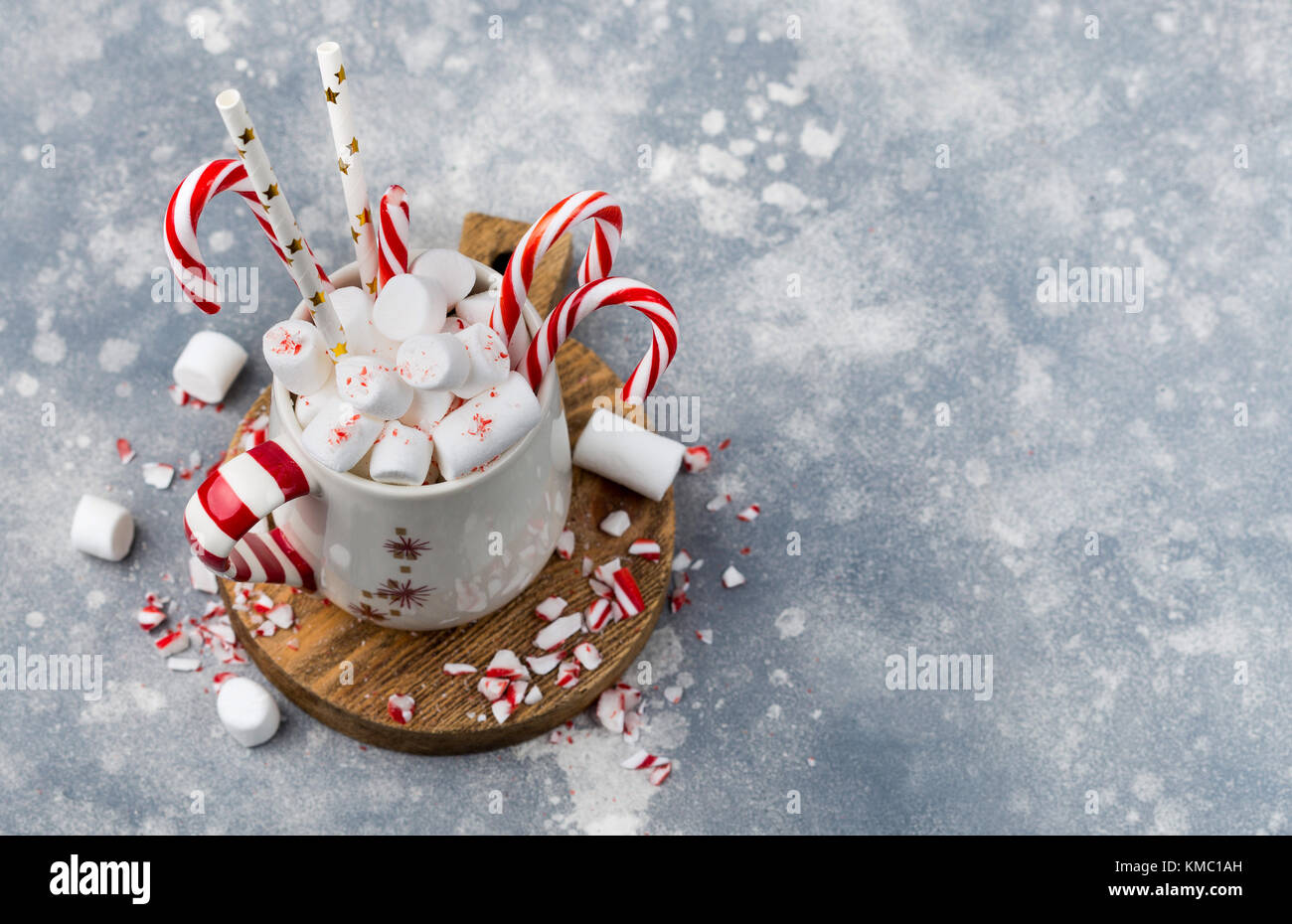 Top view of a cup full of marshmellows and candy canes Stock Photo - Alamy