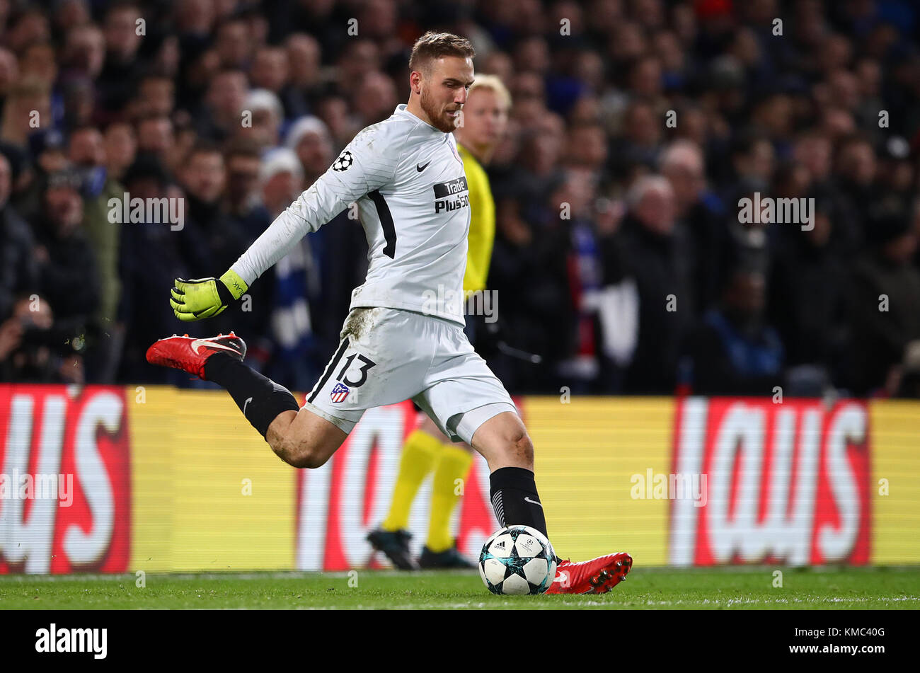 Goalkeeper jan oblak hi-res stock photography and images - Alamy