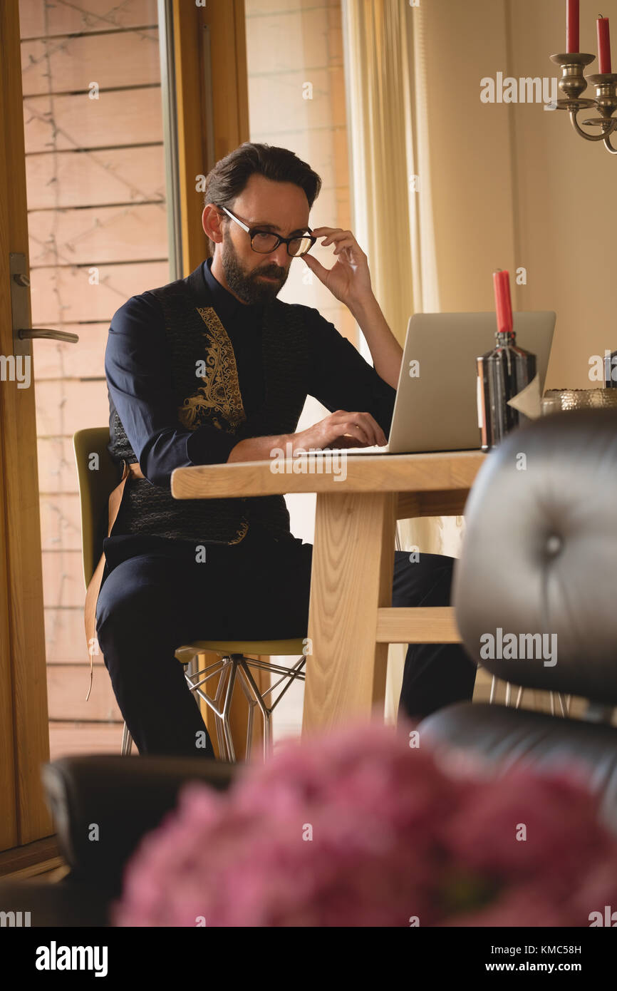 Dressed table hi-res stock photography and images - Alamy