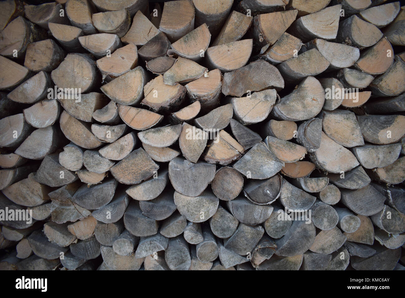 Log stack hi-res stock photography and images - Alamy