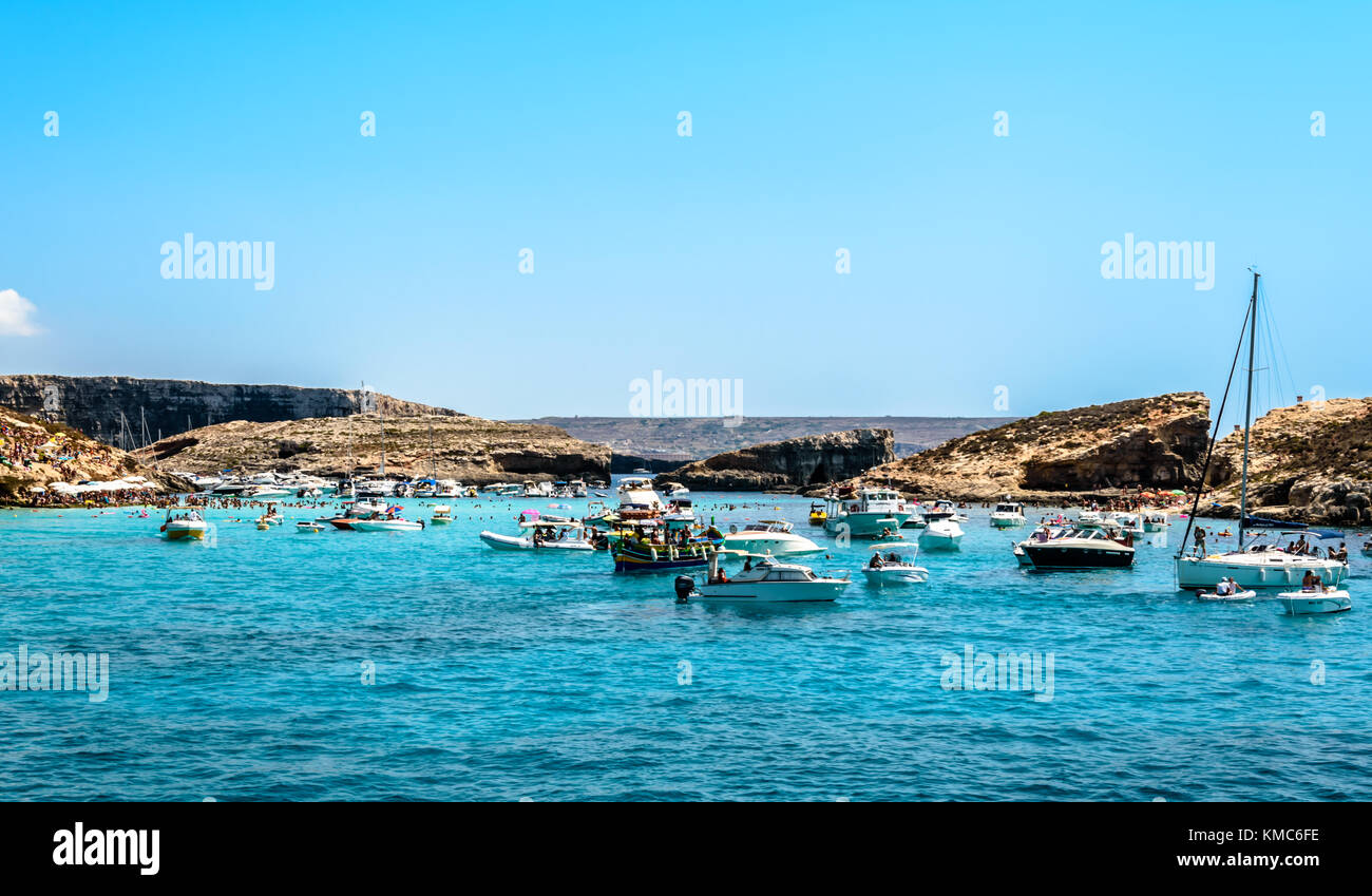 Comino seascape hi-res stock photography and images - Alamy