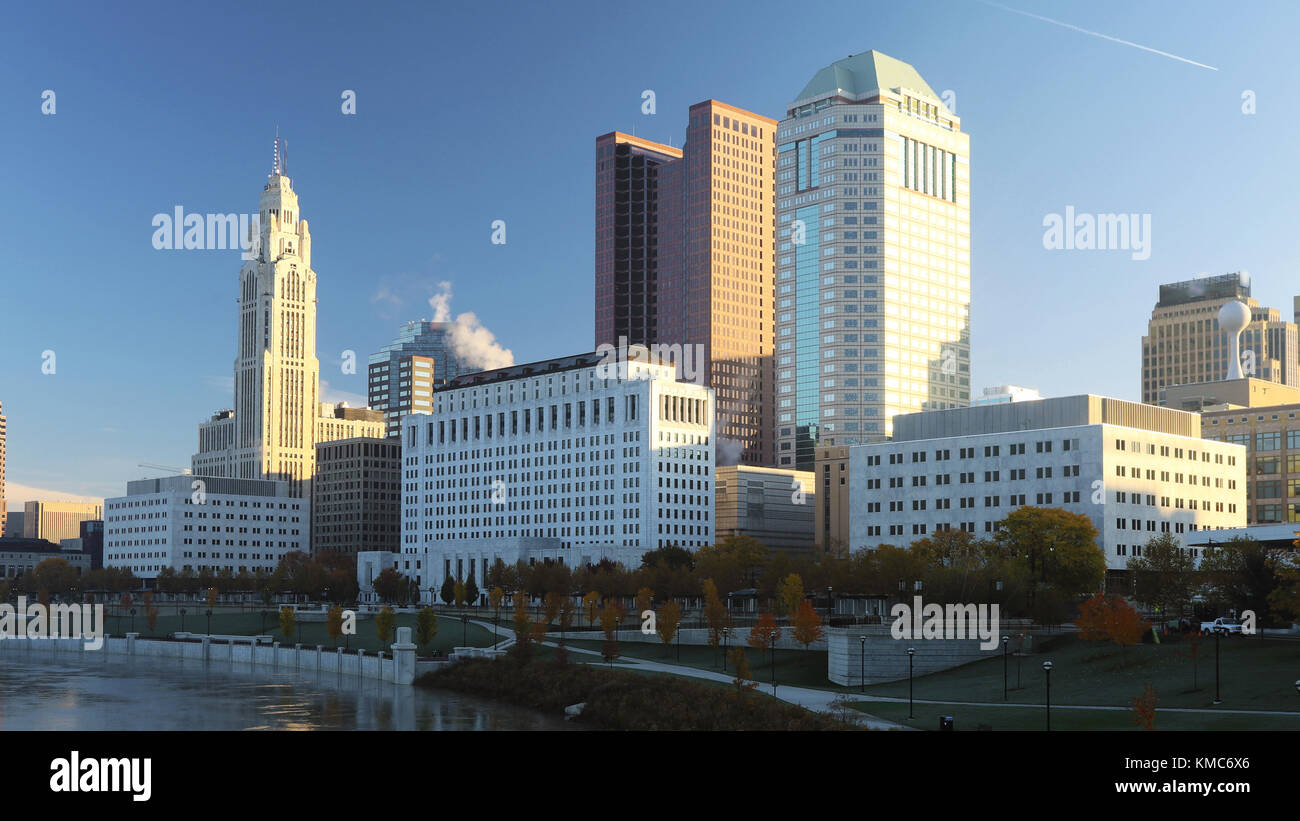 The Columbus, Ohio skyline on a clear morning Stock Photo - Alamy