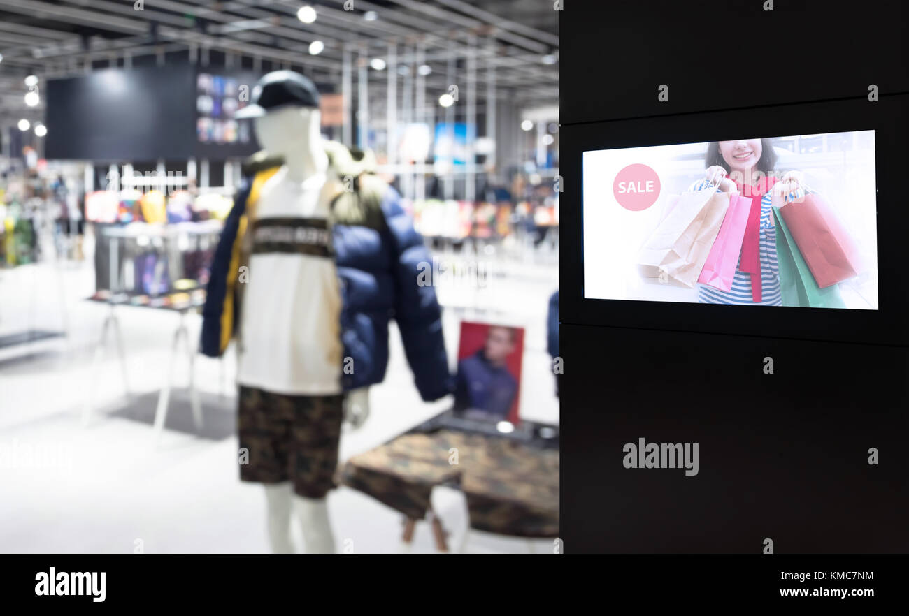 Intelligent Digital Signage , Augmented reality marketing and face ...