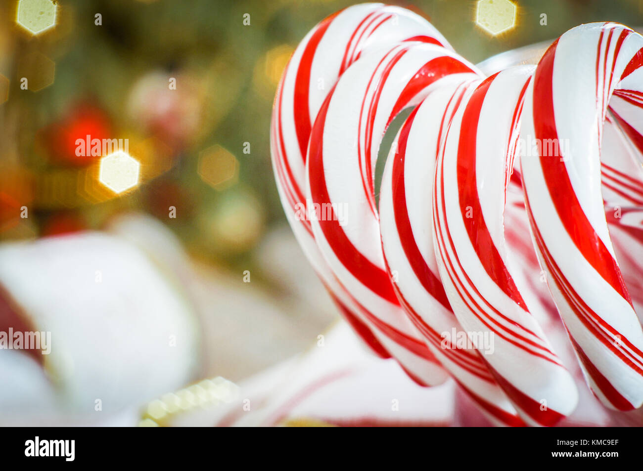 Christmas peppermint candy hi-res stock photography and images - Alamy