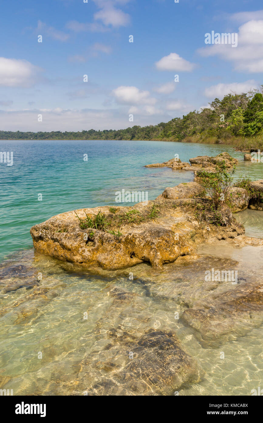 Lake Lachuá, Chisec, Guatemala Stock Photo - Alamy