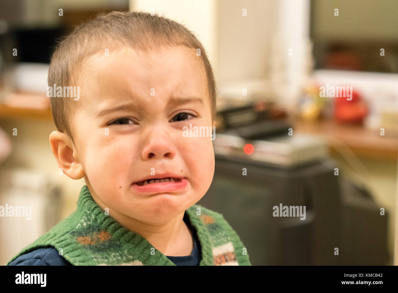 Baby boy crying Stock Photo - Alamy