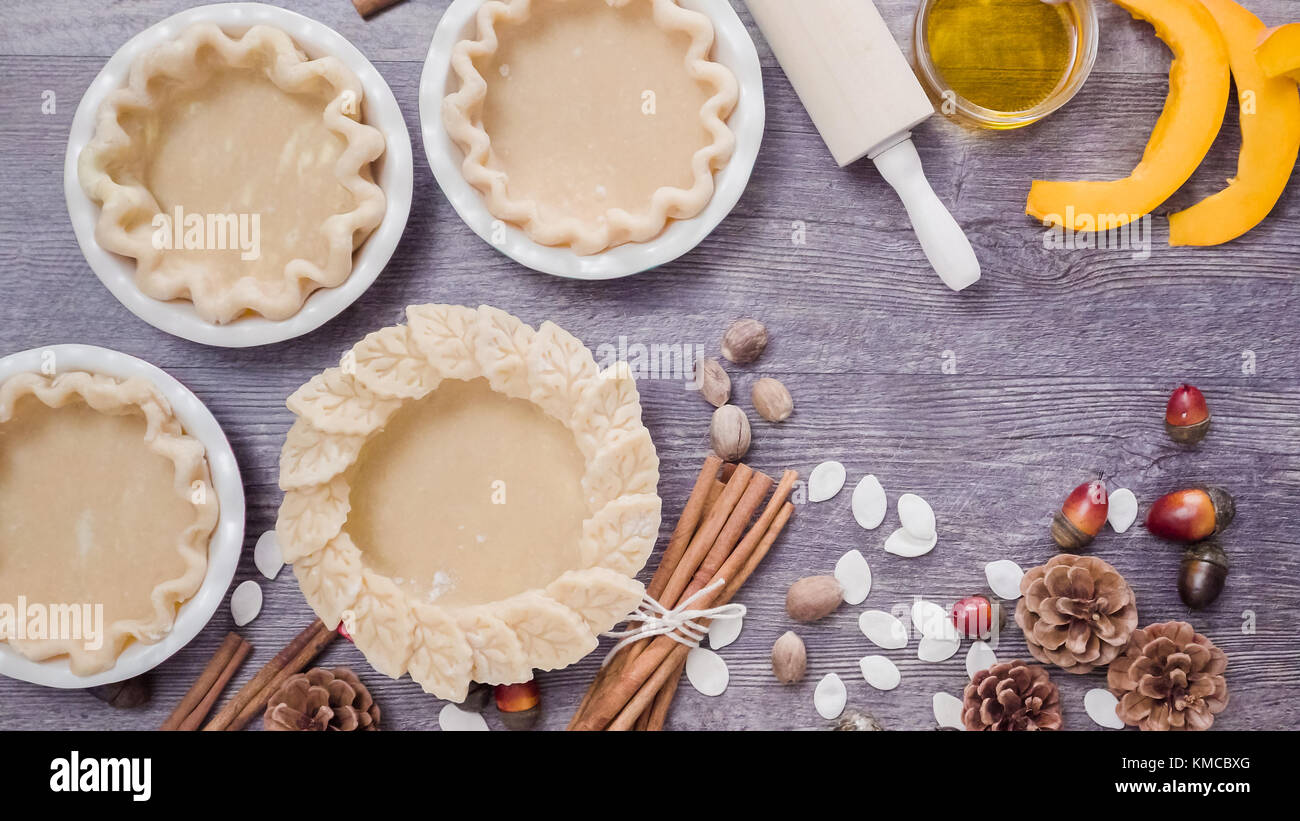 Step by step. Preparing mini pie crusts for mini pumpkin pies Stock ...
