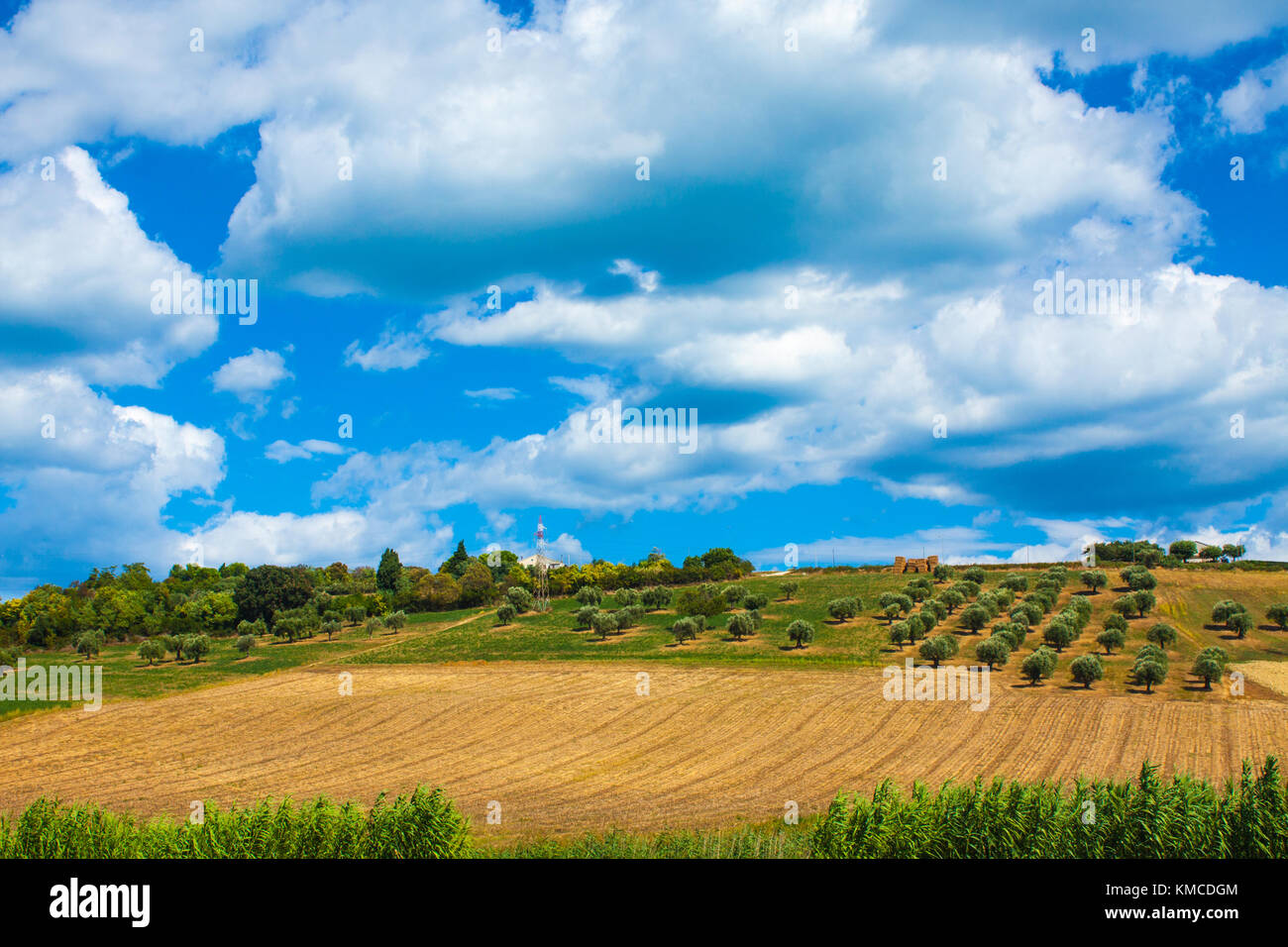 Italy landscape view with clouds on blue sky, Italian fields Stock ...
