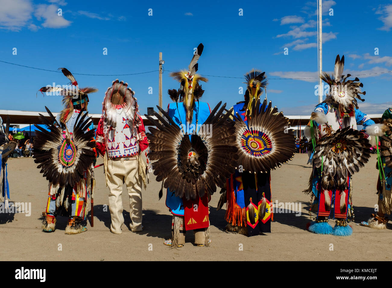 Shoshone dance hi-res stock photography and images - Alamy