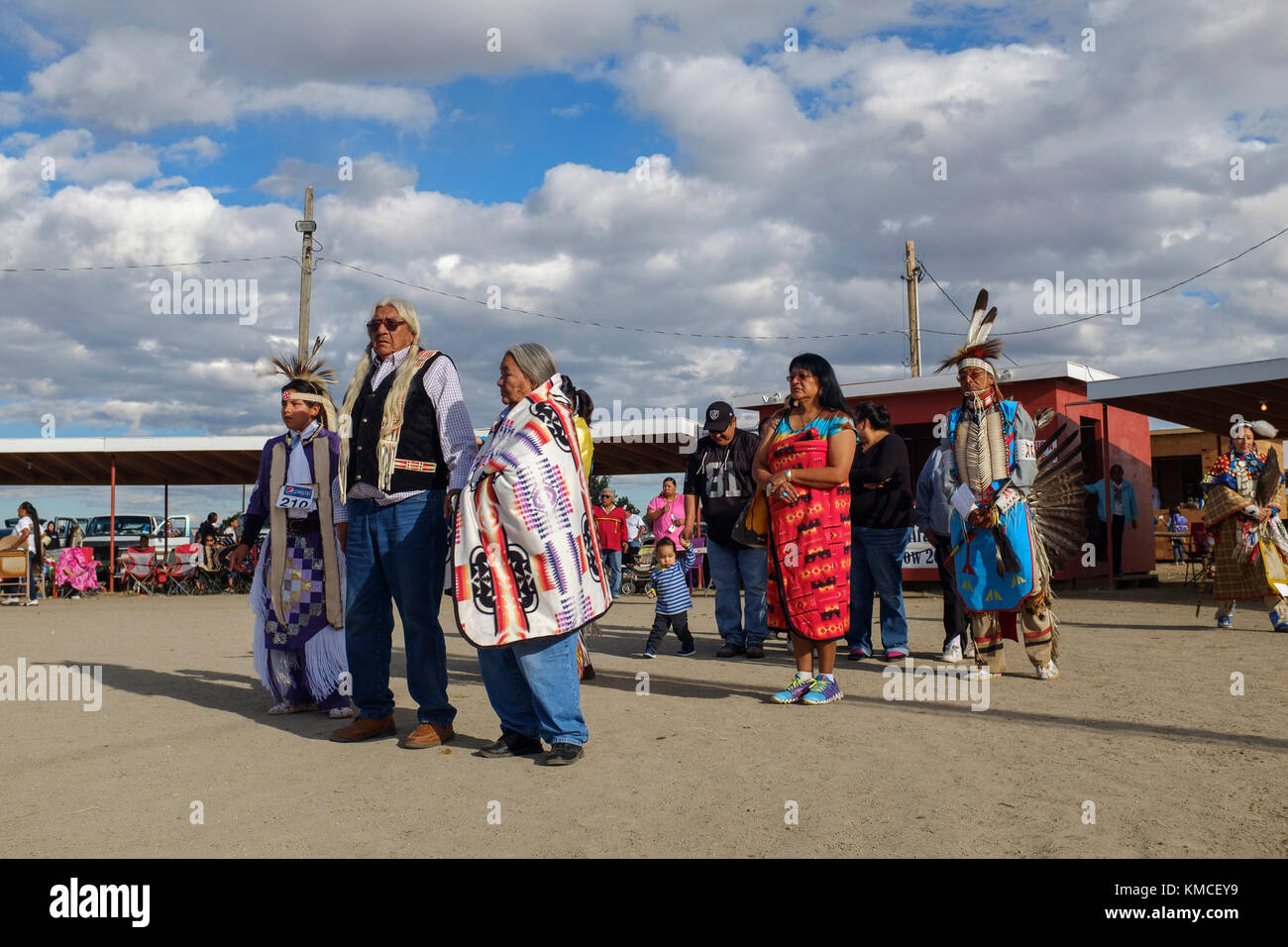 Native american elders hi-res stock photography and images - Alamy