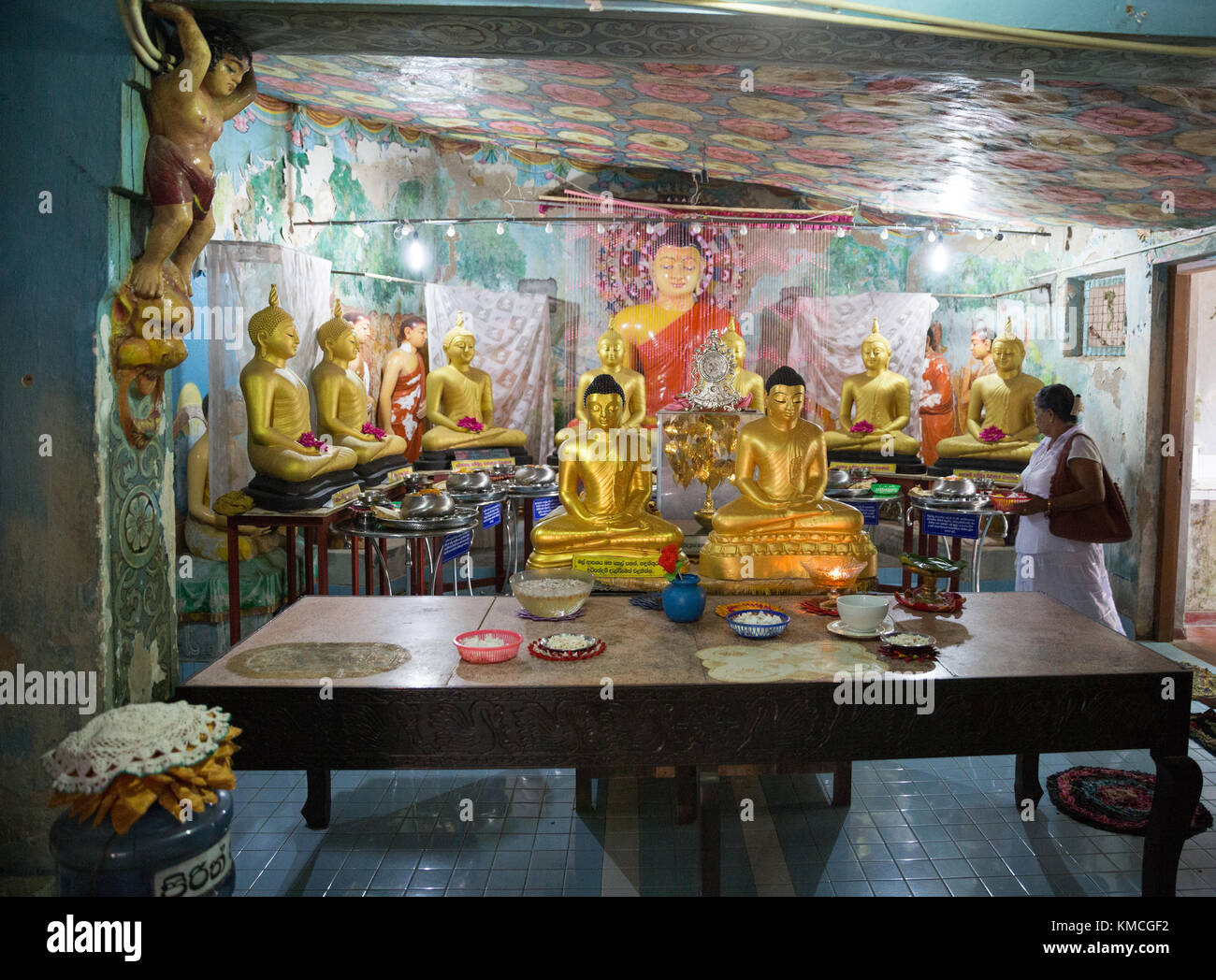 Buddhist temple in Mathugama Provence Sri Lanka Stock Photo - Alamy