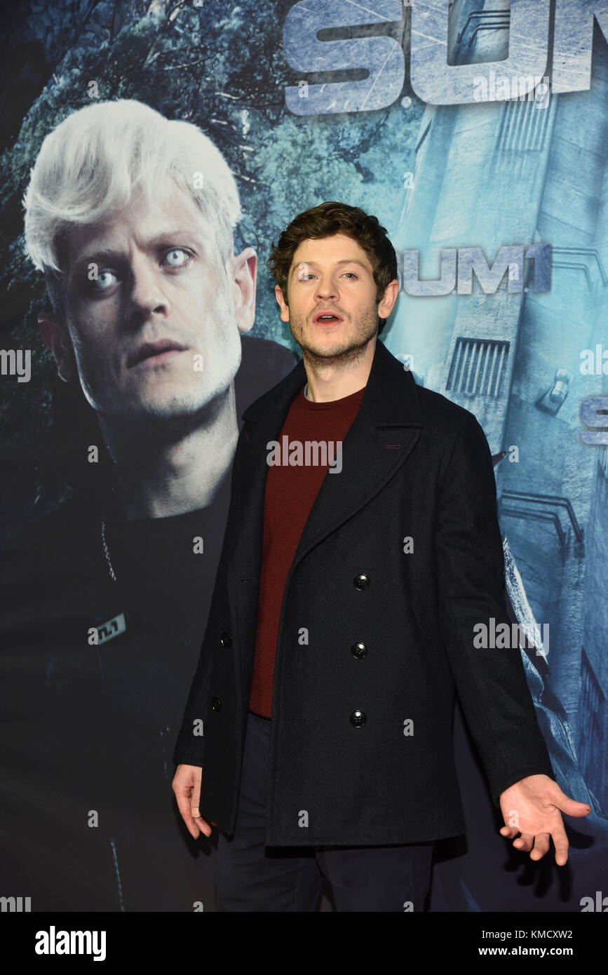 Alien 1 film hi-res stock photography and images - Alamy