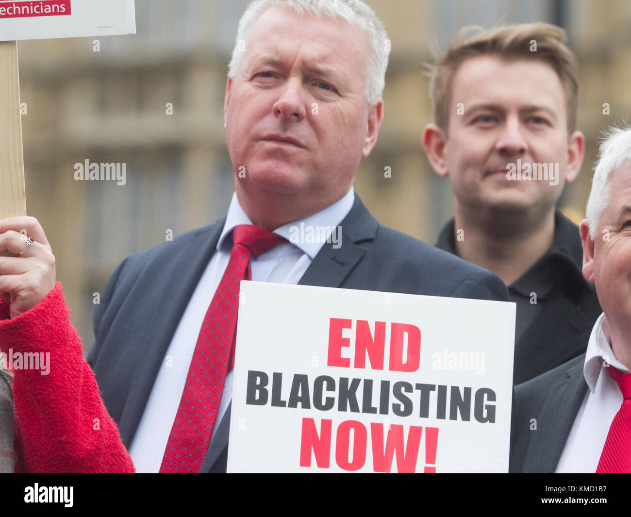 Labour mp photocall hi-res stock photography and images - Alamy