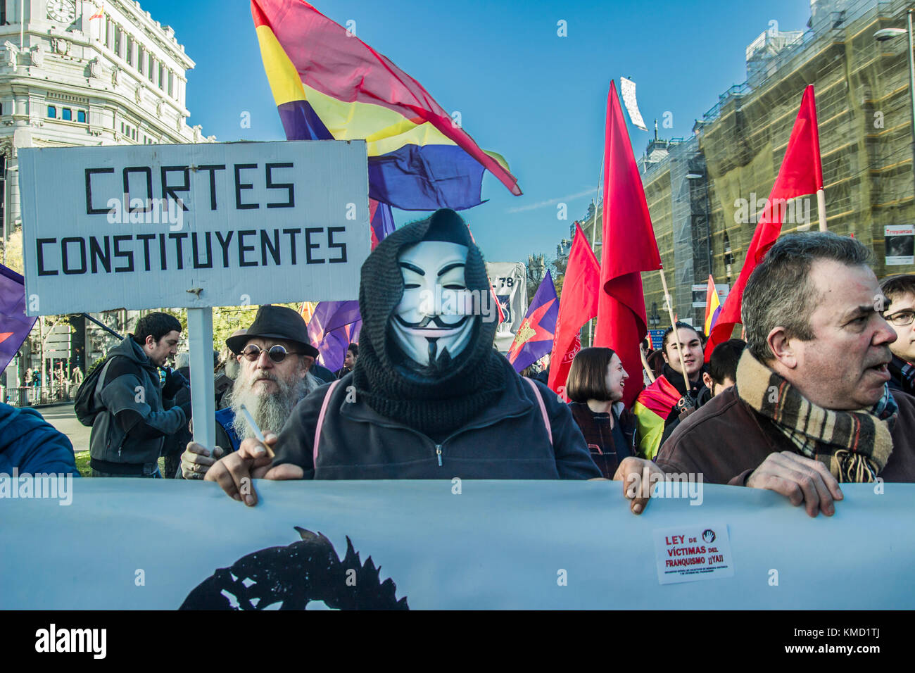 Juventud hispana hi-res stock photography and images - Alamy