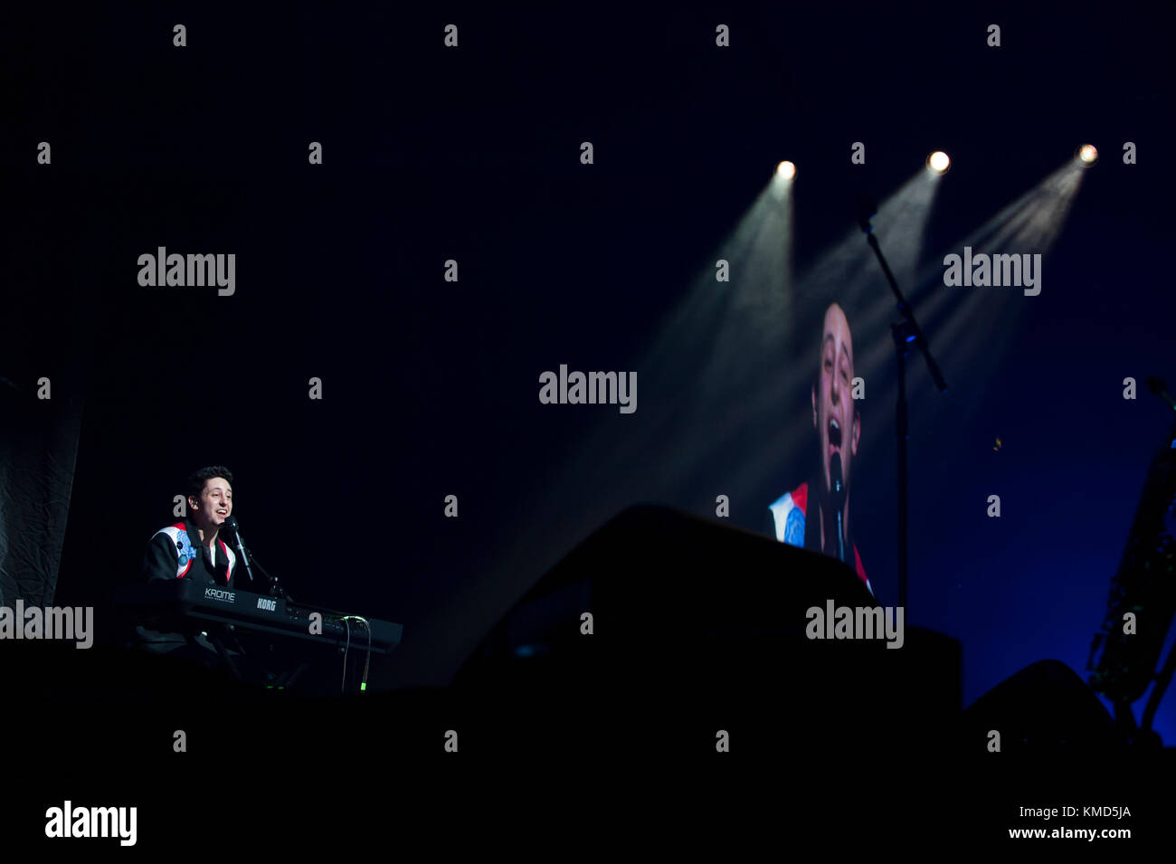 Liverpool, UK. 6th Dec, 2017. Singer, Max Restaino, performs as support ...