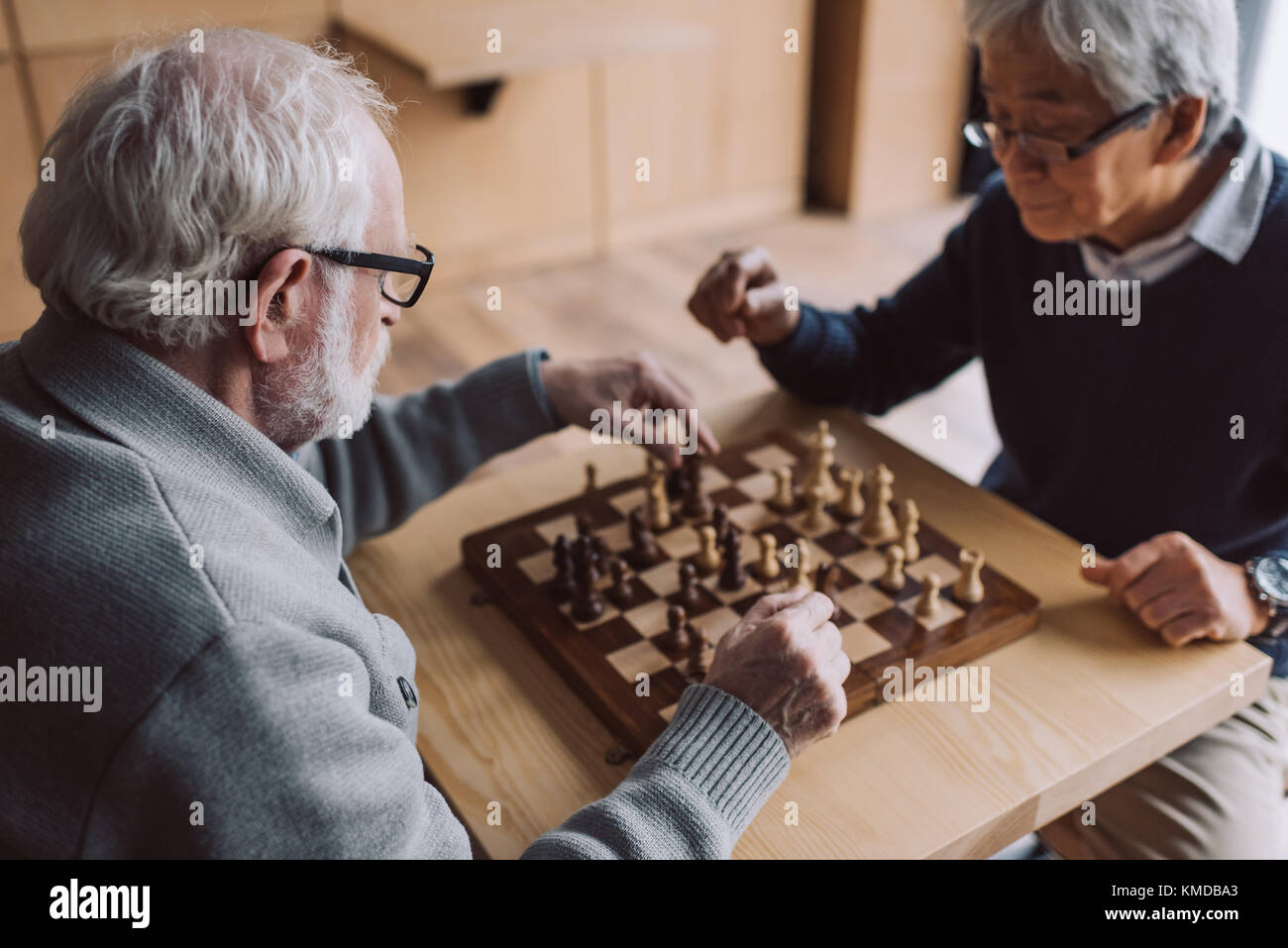 Korean chess hi-res stock photography and images - Alamy