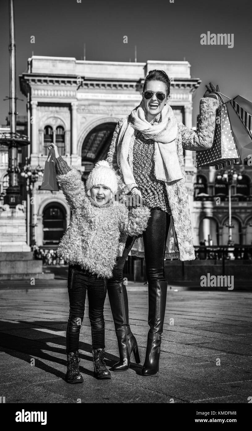 Rediscovering things everybody love in Milan. Full length portrait of ...