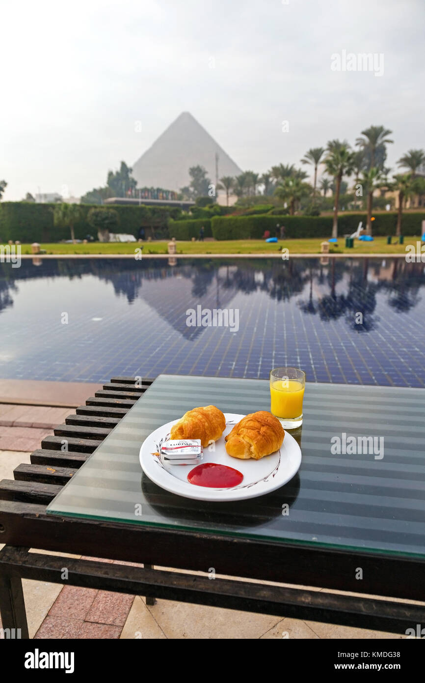 Food pyramid plate hi-res stock photography and images - Alamy