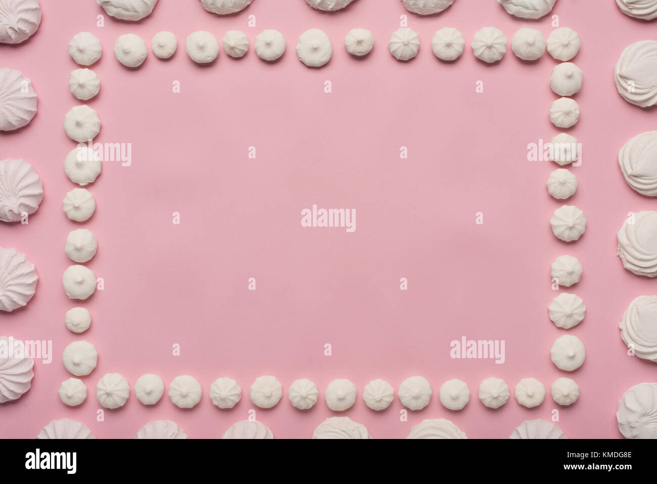 frame of white marshmallows Stock Photo - Alamy