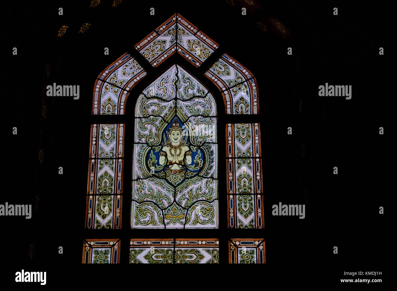 Buddhist art and architecture hi-res stock photography and images - Alamy