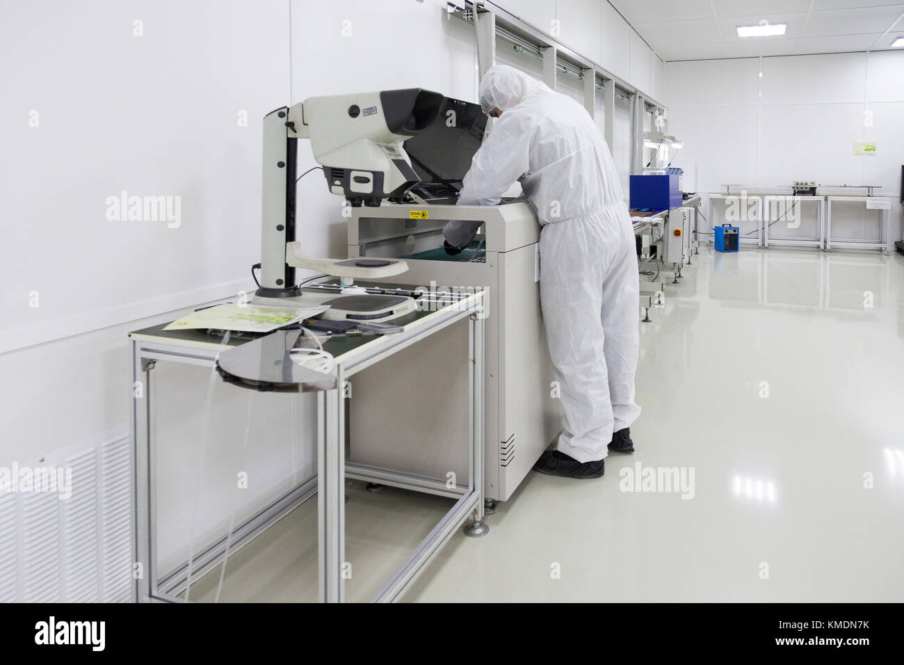 scientists working in laboratory Stock Photo - Alamy