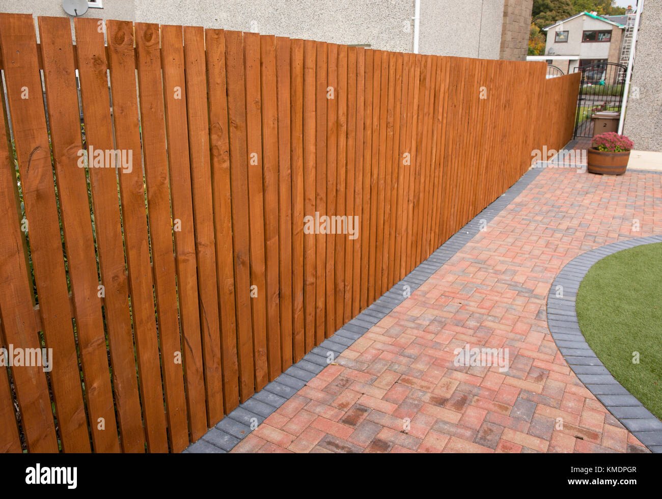 Monoblock buildings hi-res stock photography and images - Alamy