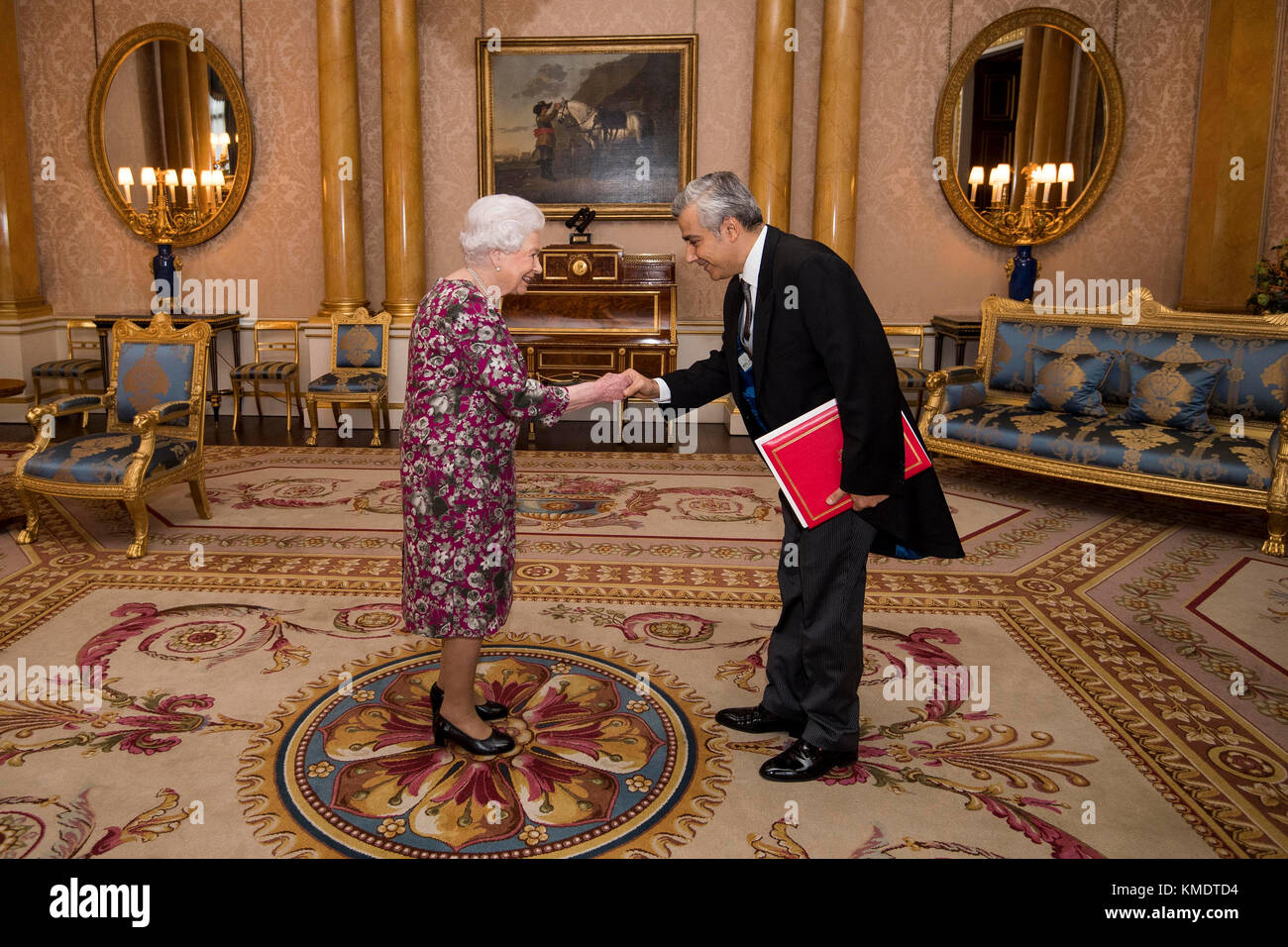Queen Elizabeth II meets Mr Rami Mortada, the Ambassador of the ...