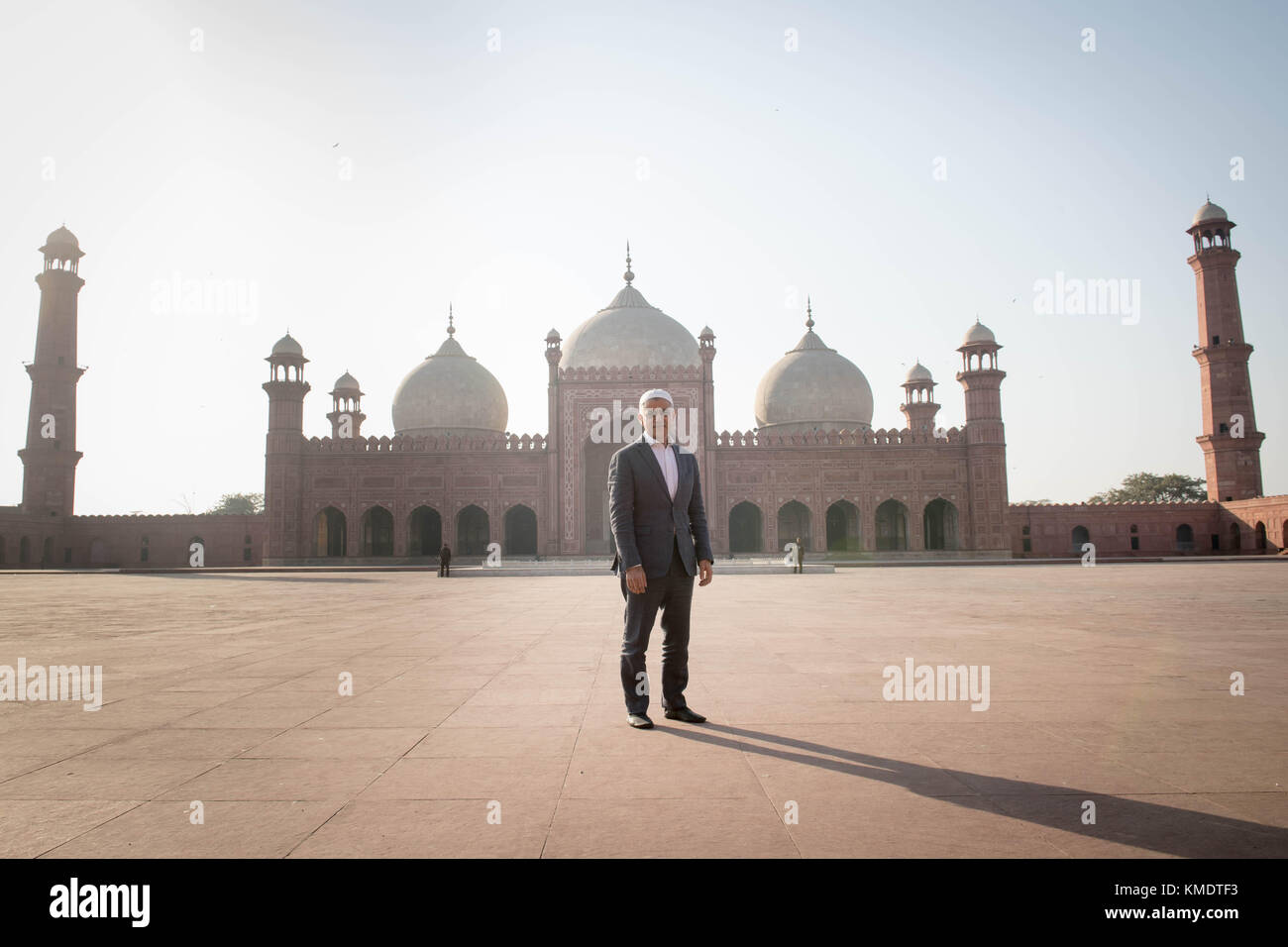 Badshahi Mosque Visitors