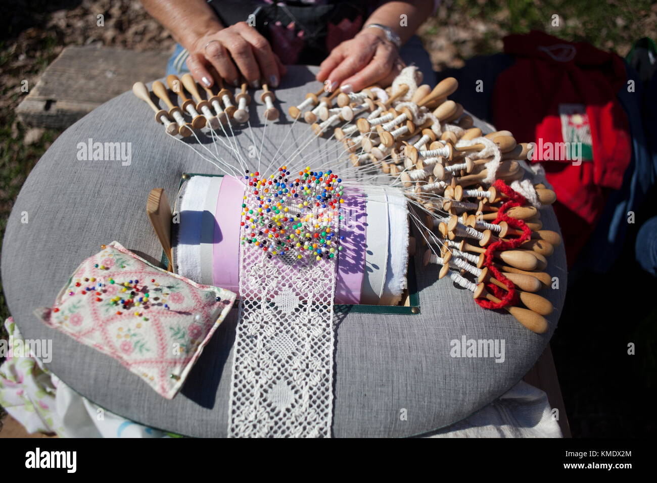 Lace pins hi-res stock photography and images - Alamy