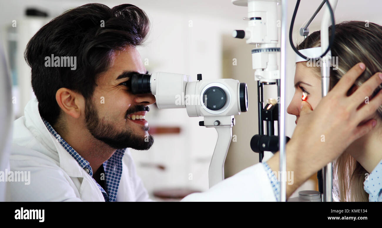 Vision test machine hi-res stock photography and images - Alamy