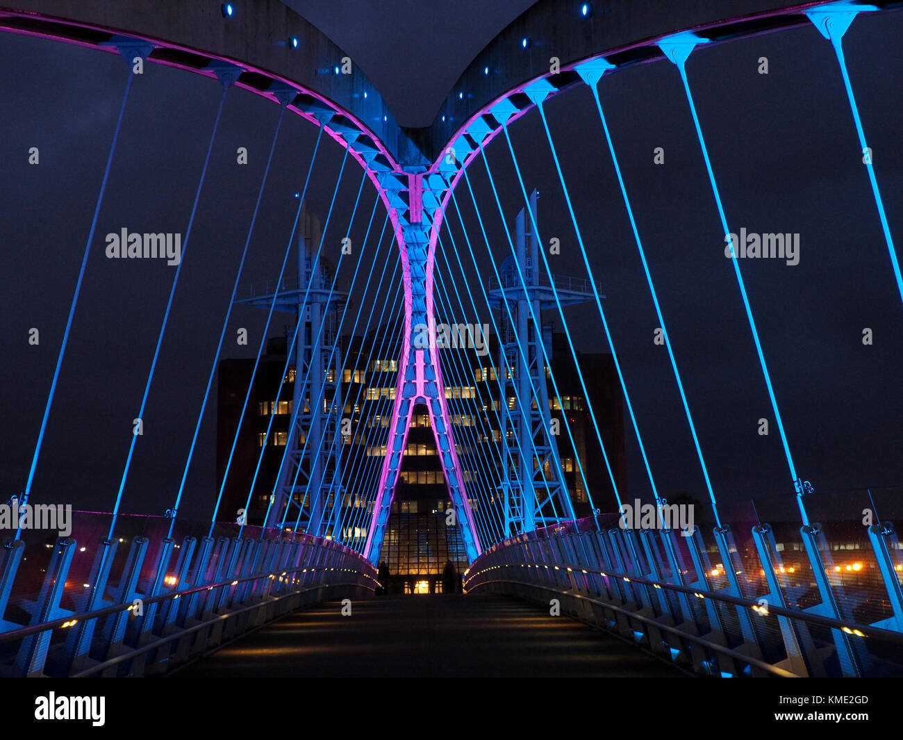 constantly changing light display on the Lowry Bridge aka Millennium ...