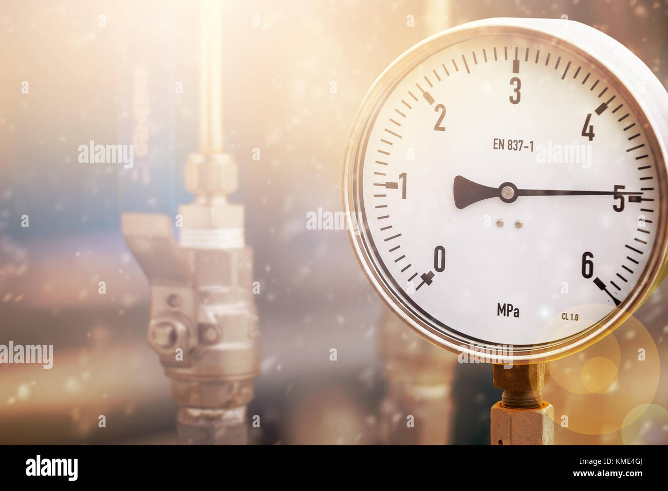 Pressure gauge in oil and gas production process for monitor condition ...