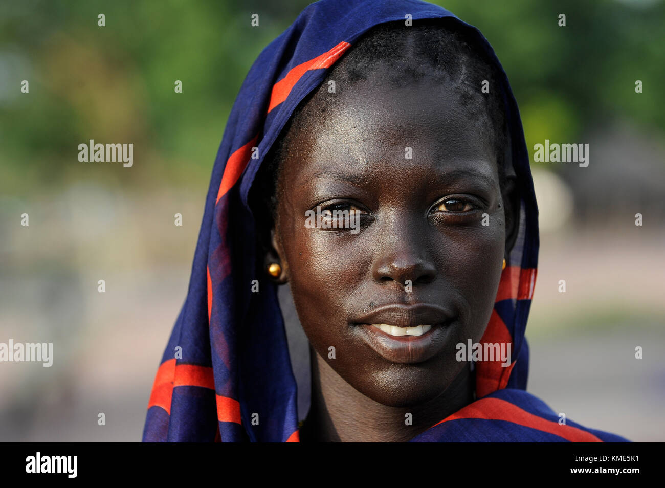 SOUTH-SUDAN Rumbek, portraiture of Dinka woman / SUED-SUDAN Rumbek ...