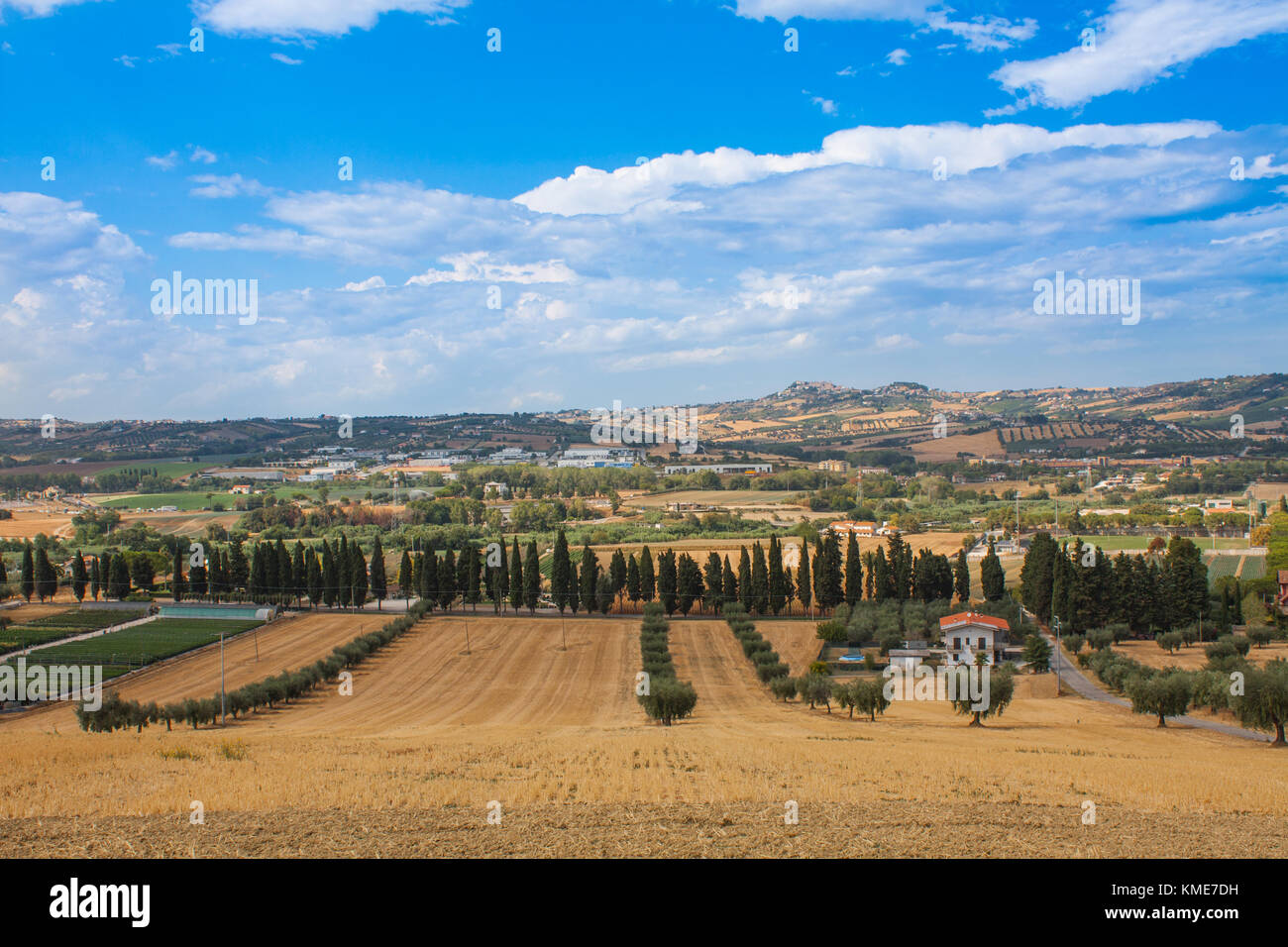 Italy Landscape View with Clouds on Blue sky, Italian Fields Stock ...