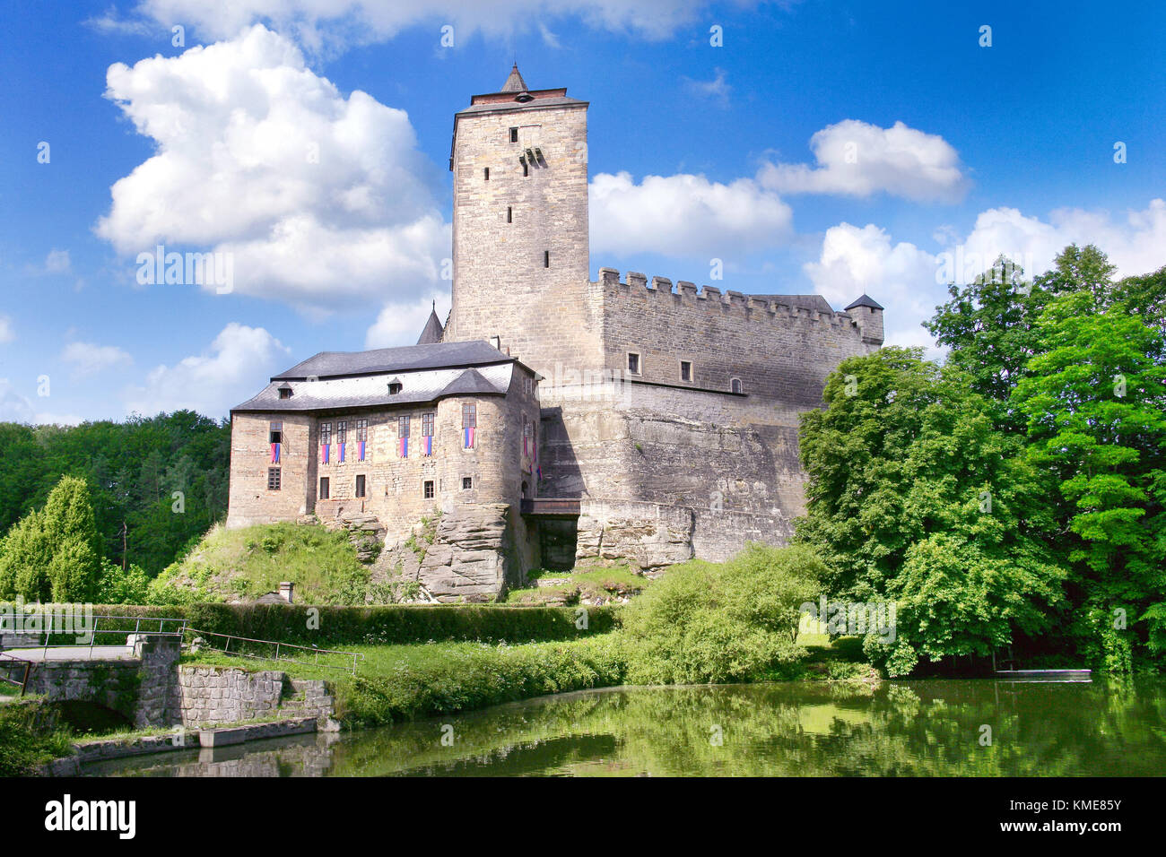 Goticky hrad Kost a chranena krajinna oblast, Cesky raj, Ceska ...