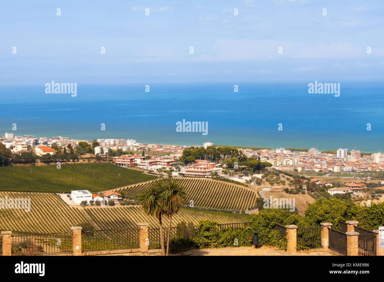 Italy Landscape View with Clouds on Blue sky, Italian Fields Stock ...