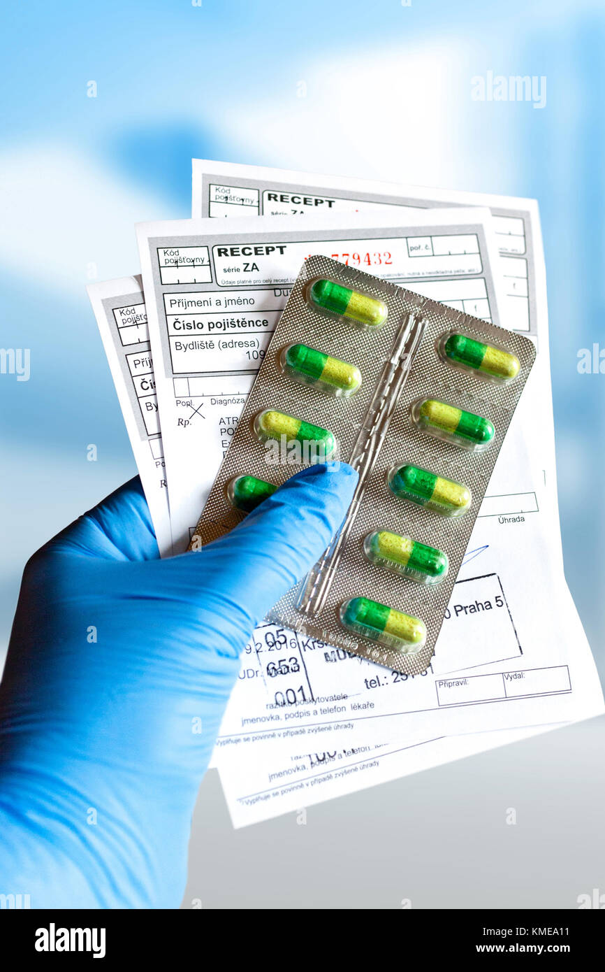 České zdravotnictví - lékařský recept na léky / czech health care ...
