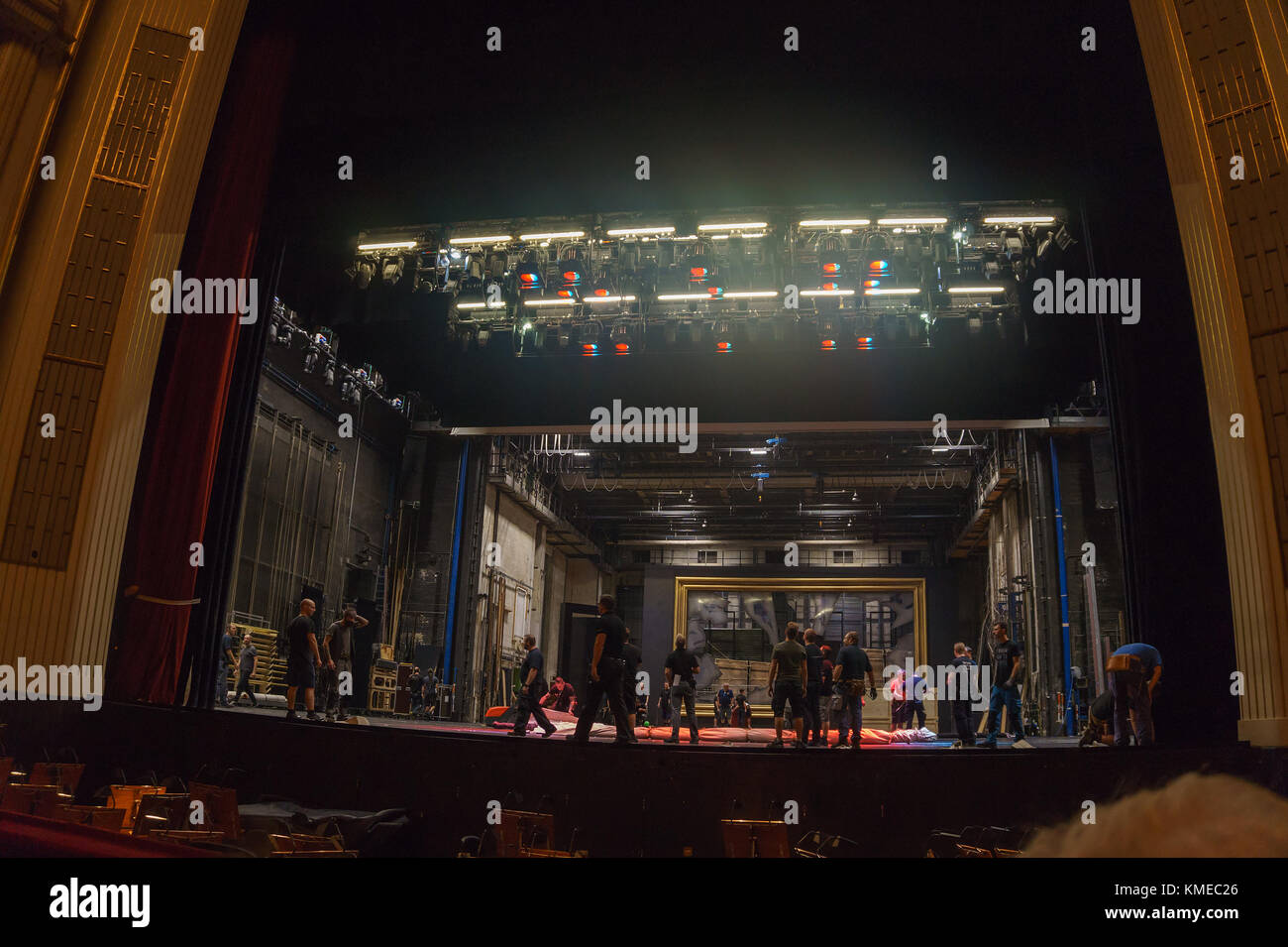 Backstage and interior of Vienna State Opera House. Rehearsals and ...