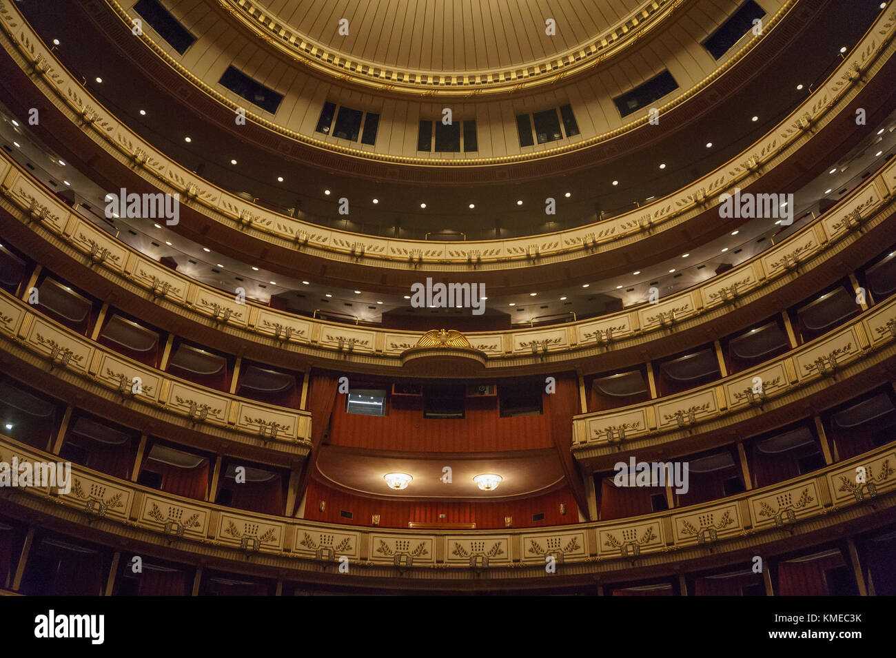 Interior of Vienna State Opera House. Wiener Staatsoper produces 50-70 ...