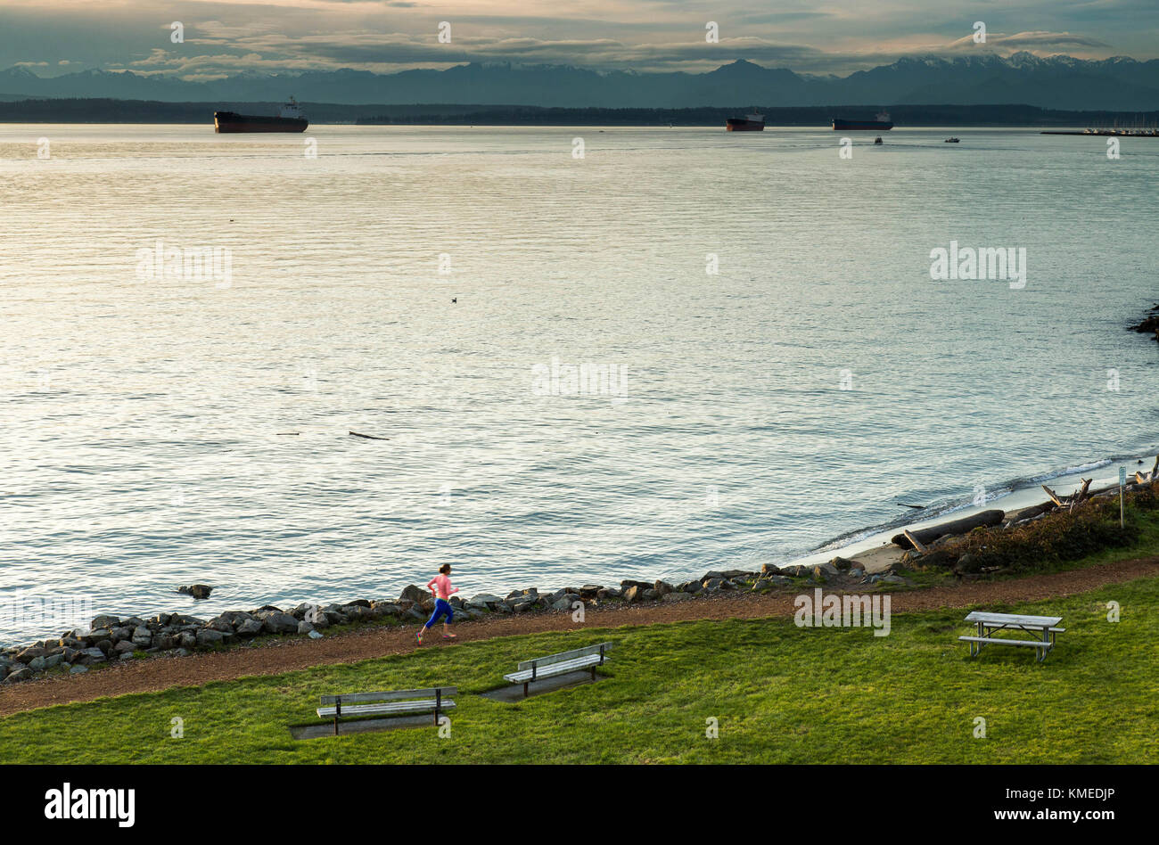Seattle urban landscape hi-res stock photography and images - Alamy