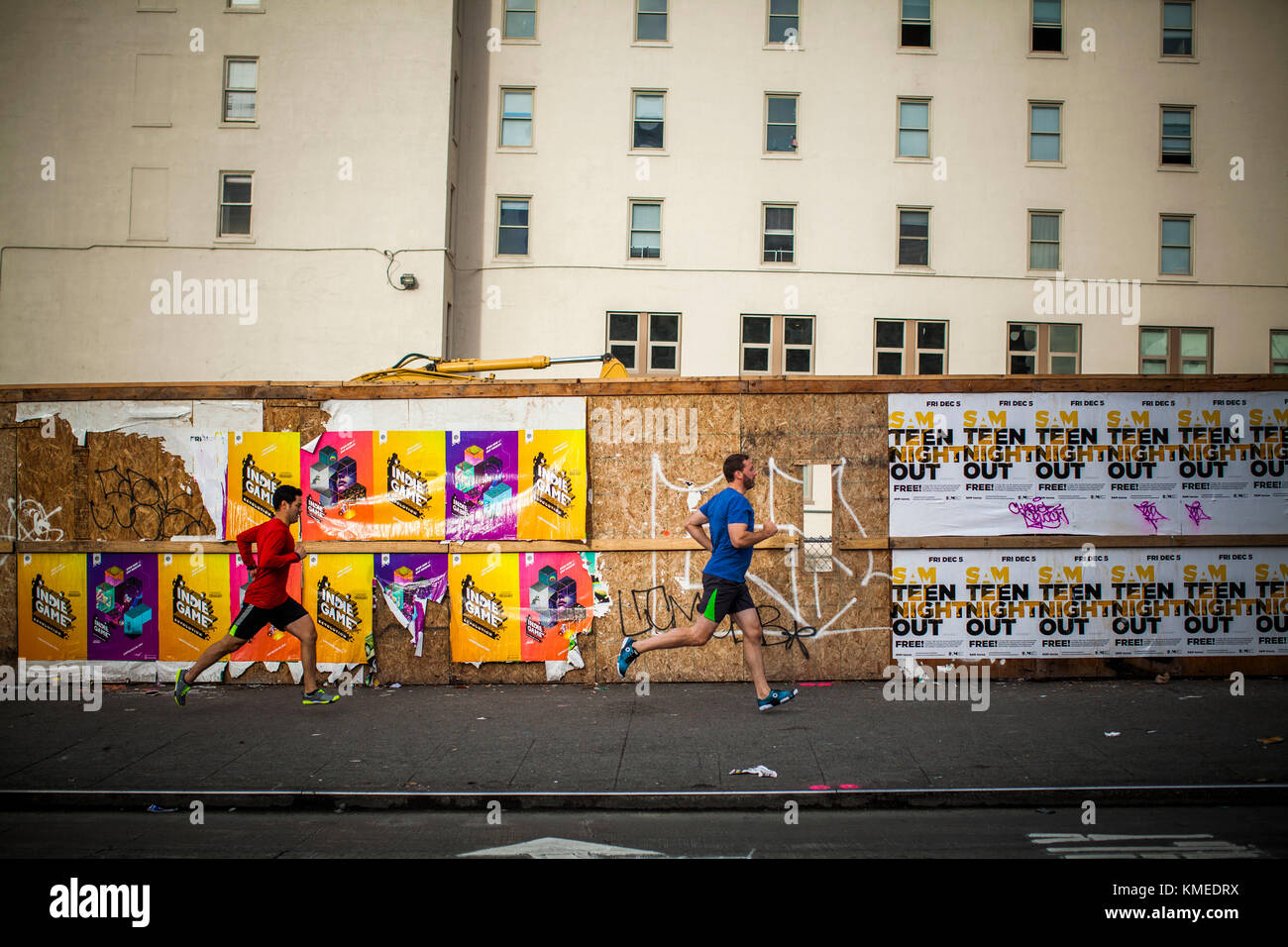 Two friends go for a run in downtown Seattle, WA Stock Photo - Alamy