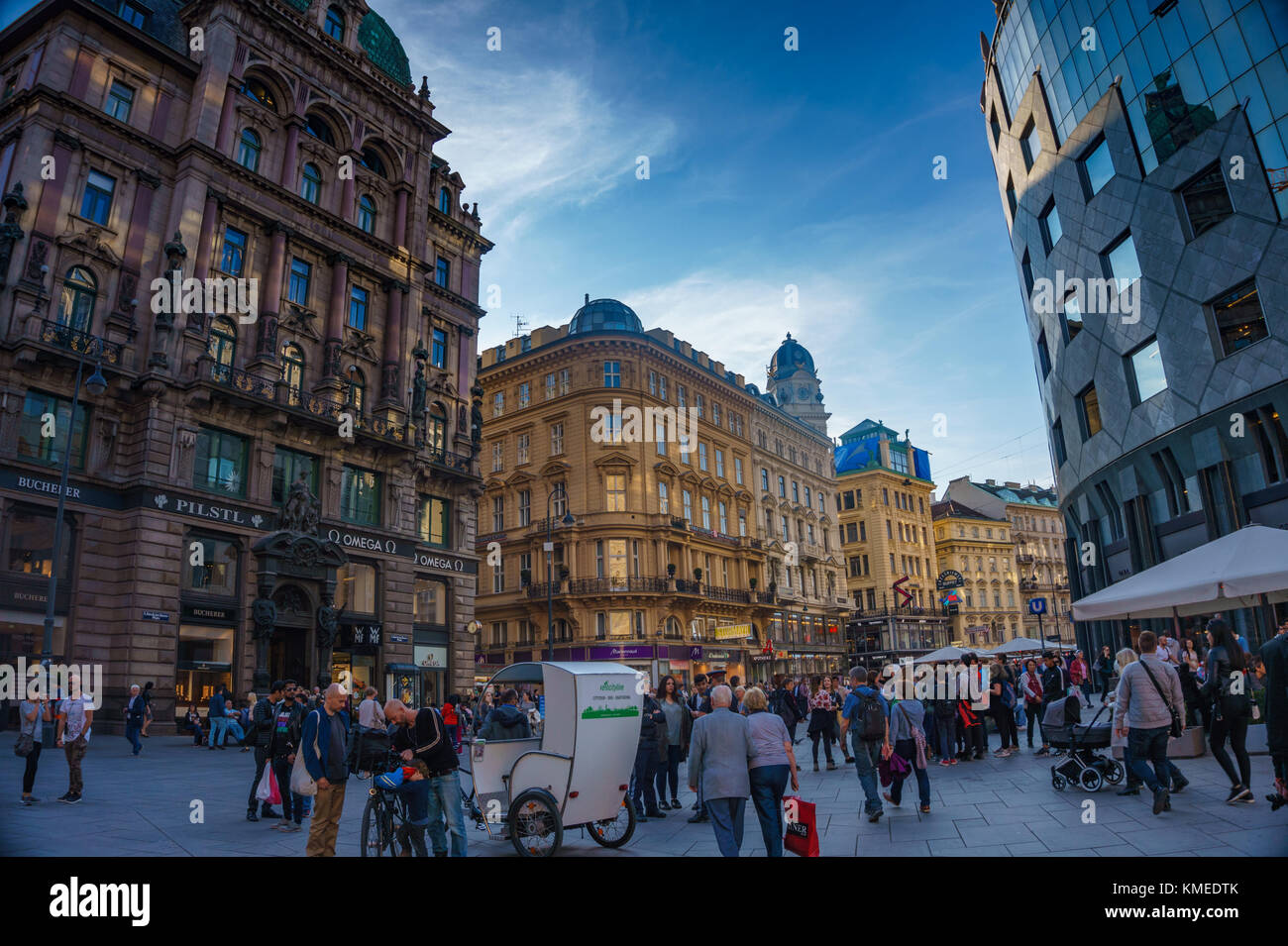 Walking by the crowded streets in the city center of Vienna, Austria ...