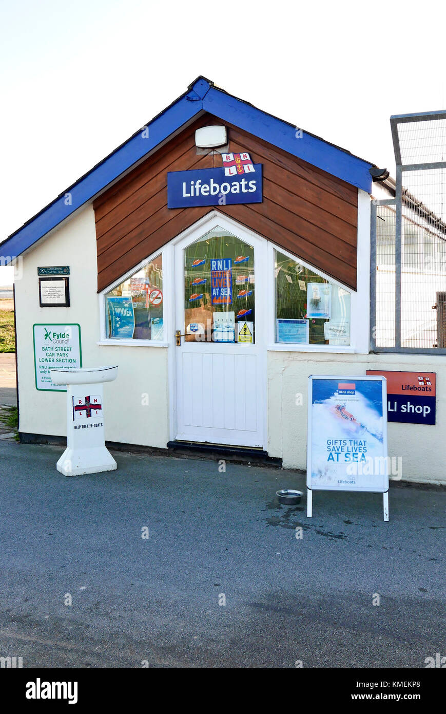 Royal National Lifeboat Institute[RNLI] fund raising shop,Lytham ...