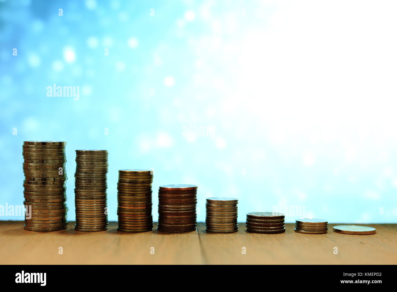 Decline chart hi-res stock photography and images - Alamy