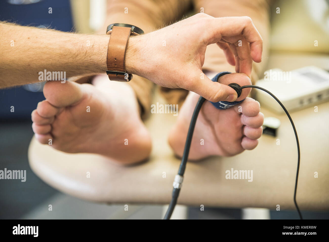 Checking pressure hi-res stock photography and images - Alamy