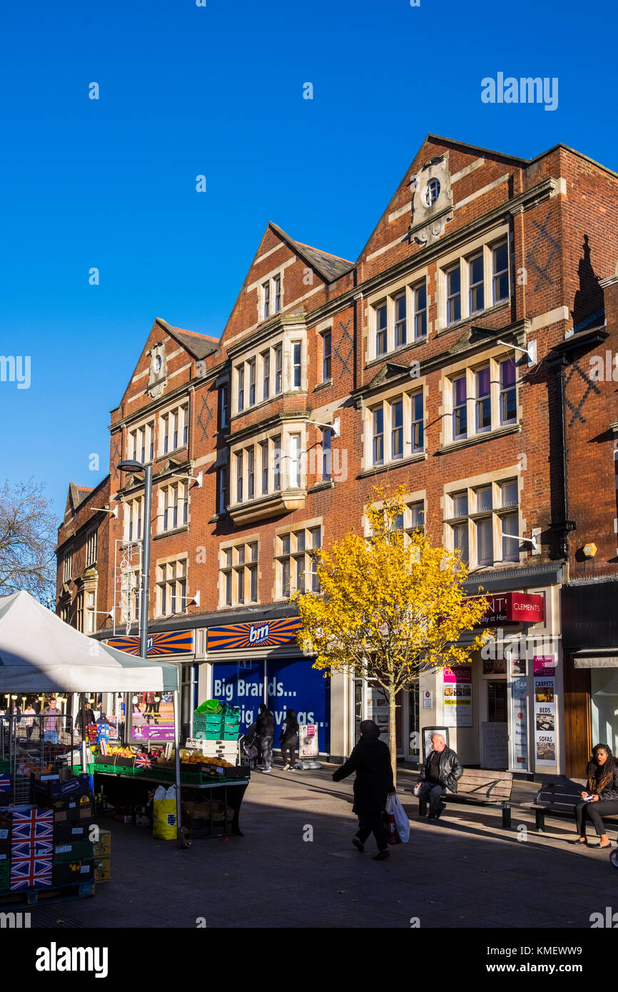 Watford Town Centre Stock Photos & Watford Town Centre Stock Images - Alamy