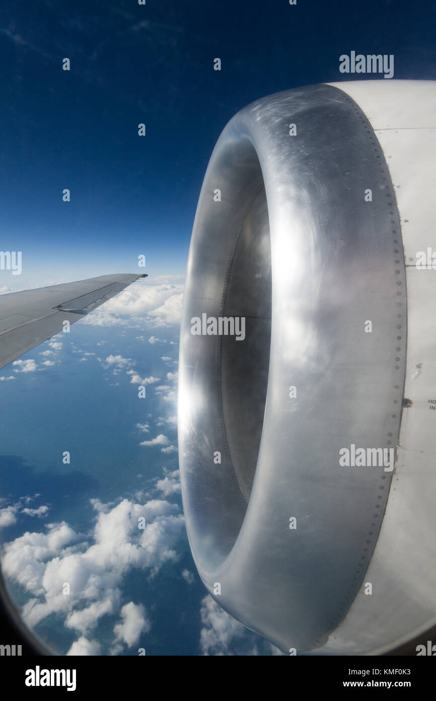 Airplane wing engine hi-res stock photography and images - Alamy