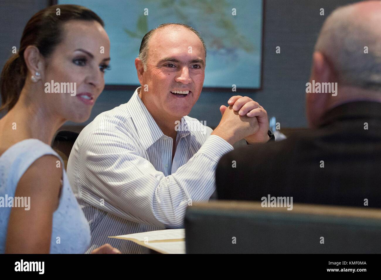 U.S. Agriculture Secretary Sonny Perdue eats breakfast with Mexican ...