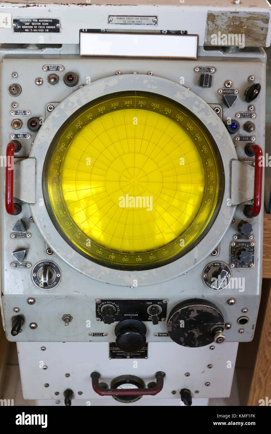 Radar screen hi-res stock photography and images - Alamy