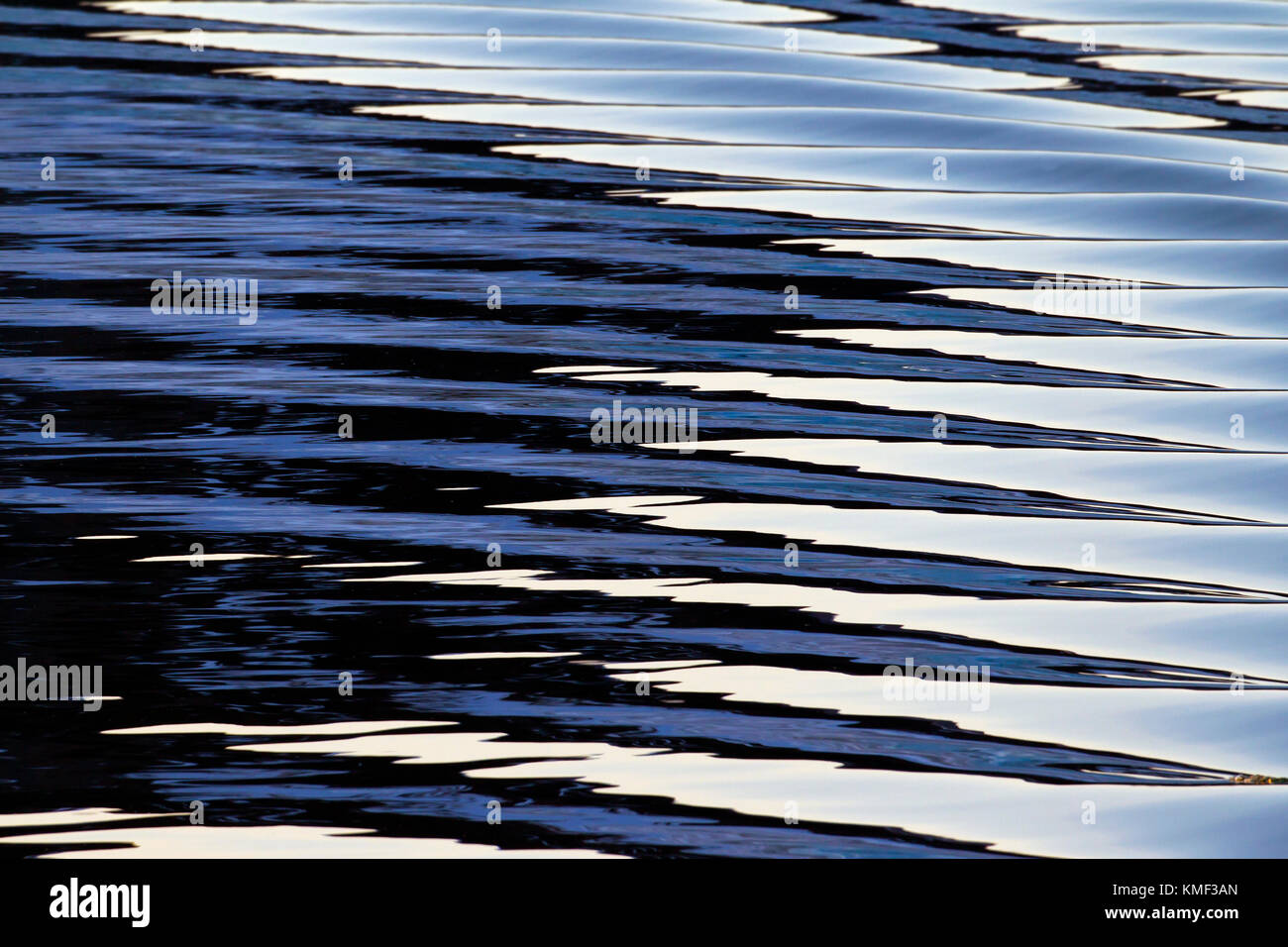 Water wallpapers hi-res stock photography and images - Alamy